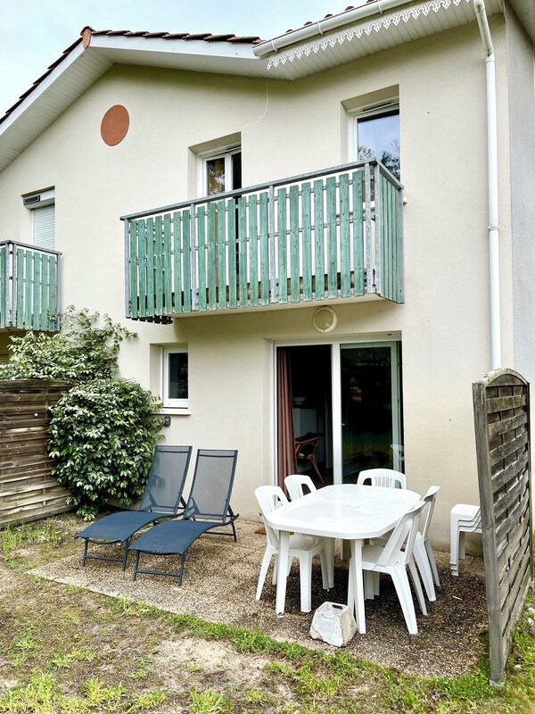 Charmante Villa Avec Piscine à Soulac A Quelques Minutes De La Mer - Soulac-sur-Mer