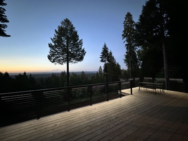 Breathtaking View & Hot Tub Nevada City - Nevada City, CA