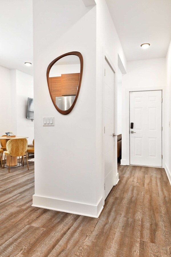 Boho Chic Stay W/ Pool Table (Near Downtown!) - Dublin, OH
