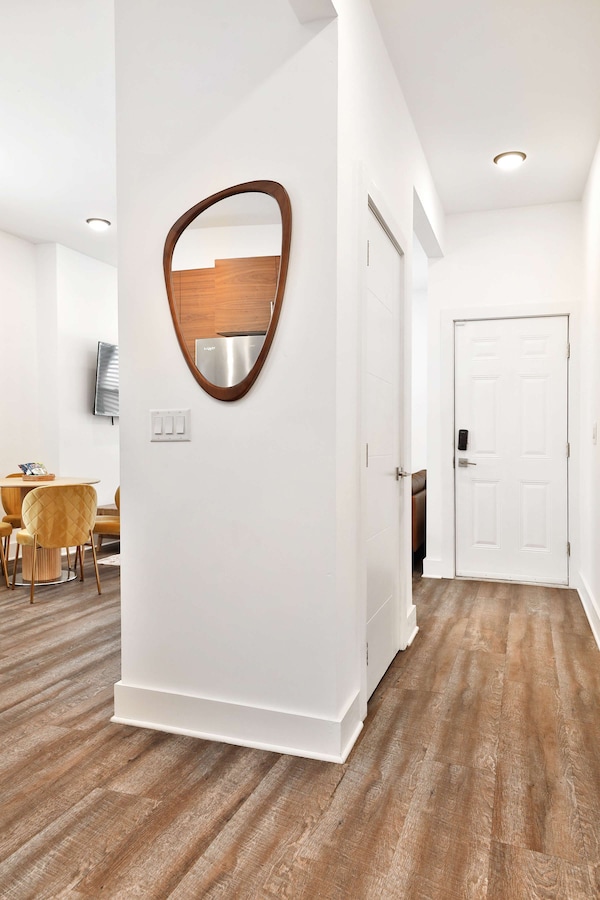 Boho Chic Stay W/ Pool Table (Near Downtown!) - Dublin, OH