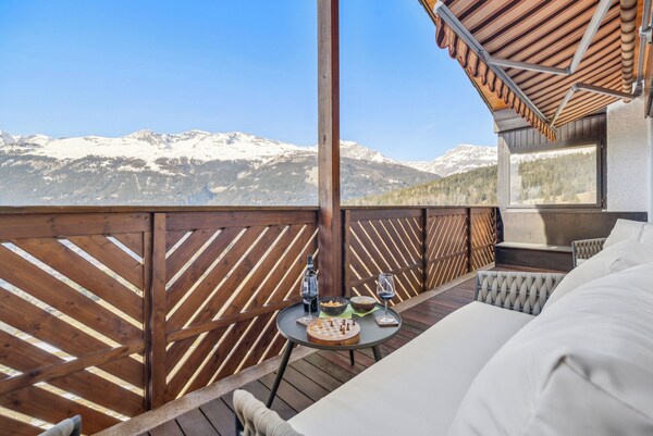Exquisite Duplex With A View By Mrs Miggins - Anzère