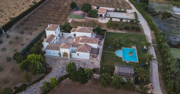 Villa 'El Arroyo Ronda' Con Vistas A La Montaña, Wi-fi Y Aire Acondicionado - Setenil de las Bodegas