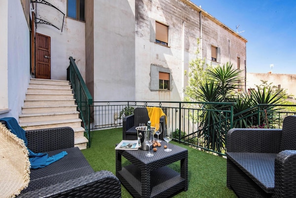 Il Giardino Delle Calle, Sorso, Italy - Sorso