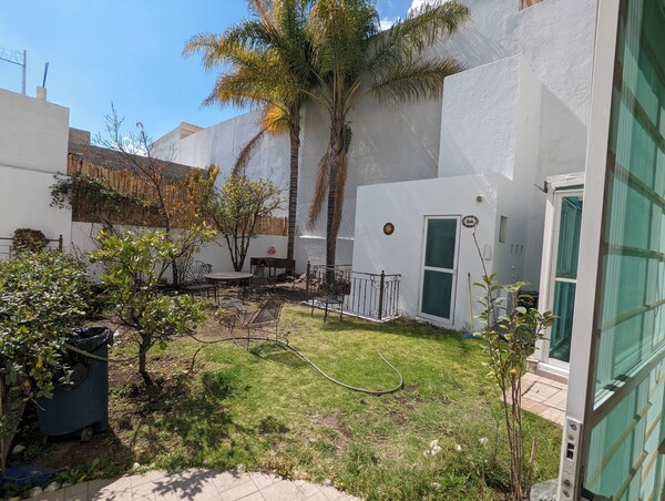 Luxury Home With Pool, Gym & Ev Charger  Prime Location In Querétaro - Querétaro