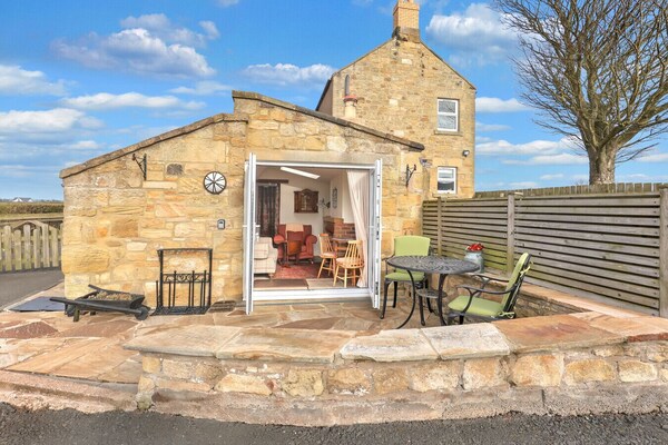 The Bothy At Mount Pleasant - North East Escapes - Alnmouth