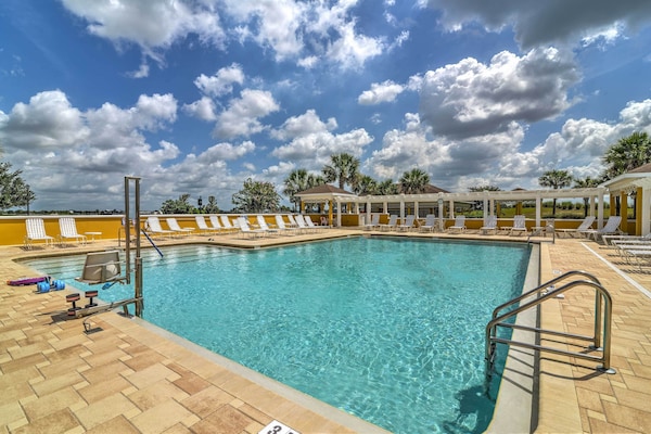 Peaceful Escape W/ Golf Cart In The Villages! - Leesburg, FL
