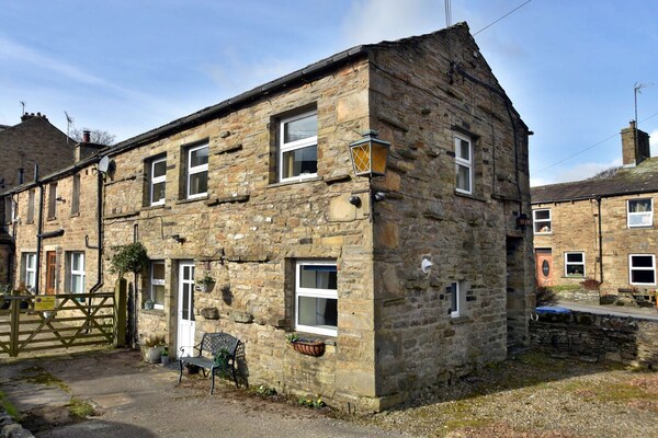 Cottage In Market Town Of Hawes, No Deposit - Hawes