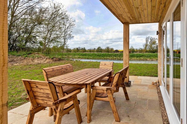 Cottage In Fletland Mill Holiday Hamlet,, No Deposit - Stamford