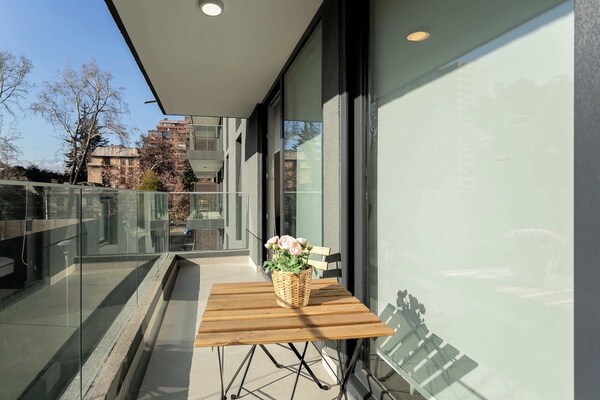 Discover Providencia From Our Stylish 2br - Providencia