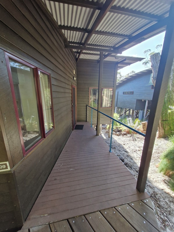 K'gari. Villa Cooloola Calm At Kingfisher Bay Resort - Fraser Island