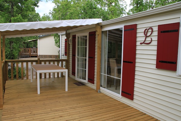 A4 - Prestige - 2chambres - 4personnes - Barjac