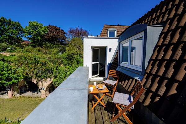 Ferienwohnung Mit Sonnenbalkon & Parkplatz - Haßloch