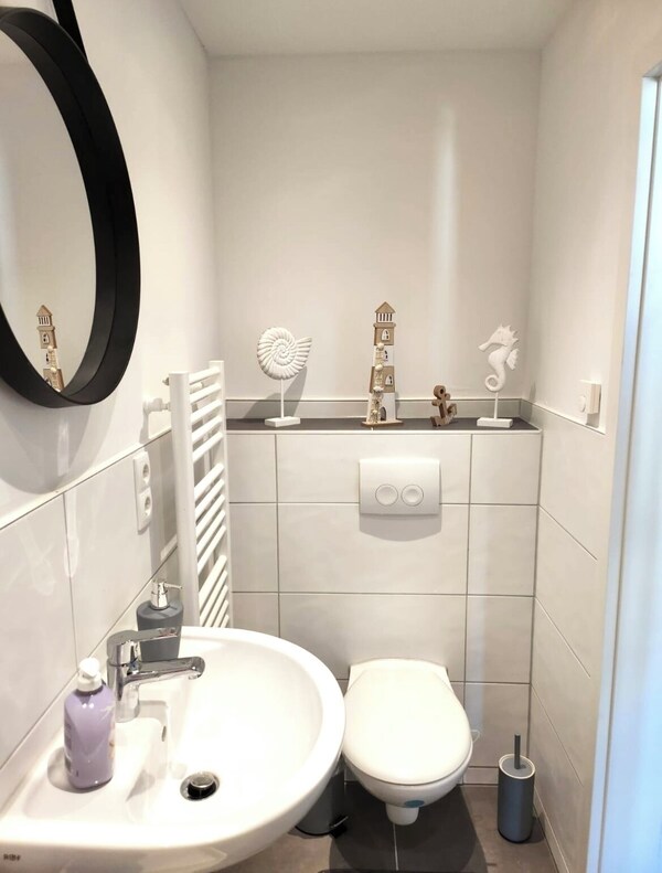 Business Apartment Mit Wifi, Aufzug & Kostenlos Parken - Augsburg