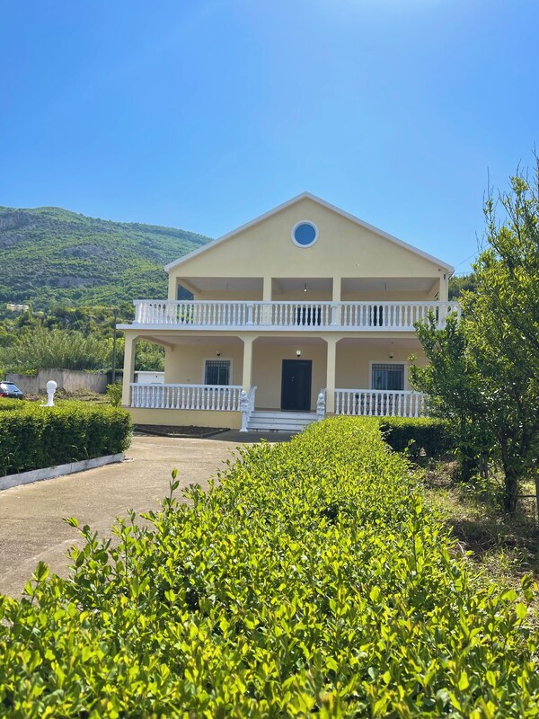 Charming Villa In Lezhë, Albania - Shëngjin