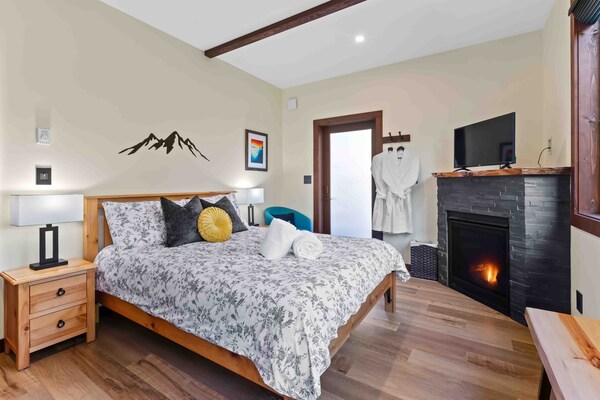 New I Sauna I Romantic I Firepit I Cold Bucket - Ucluelet