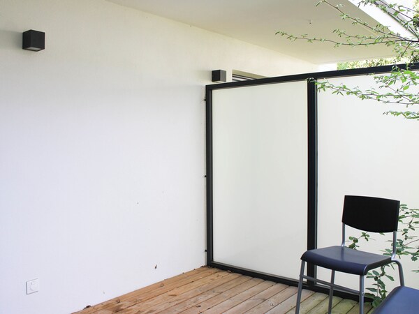 Beautiful 1-bedroom Apartment With Terrace - Suresnes