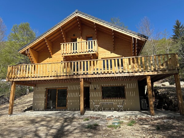 Chalet En Bois à L'esperou Pour 15 Personnes - Valleraugue