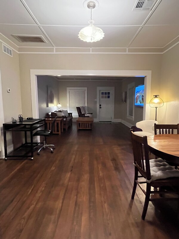 Charmer 2bed House Fenced In Broken Arrow. Rose District 1 Block Off Main Pet Ok - Tulsa, OK