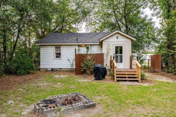 The Dove's Nest- Charming 2-bedroom Cottage Peacefully Nestled In Fabulous Cayce - Columbia, SC