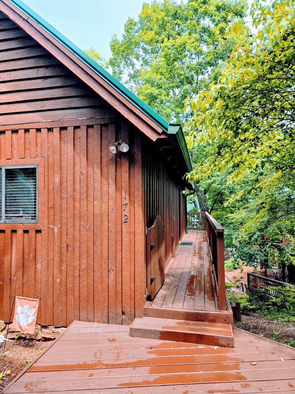 4-bedroom Chalet 9.4 Miles From Clemson - Lake Hartwell