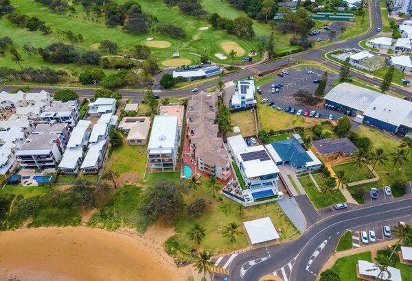 Bargara Beach Bliss - Beach Side Apartment With Ocean Views - Bargara