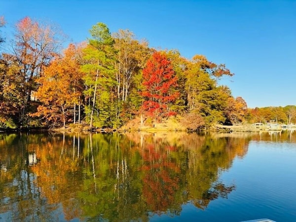 Waterfront Home On Mill Creek-5br-hot Tub & Kayaks - Maryland