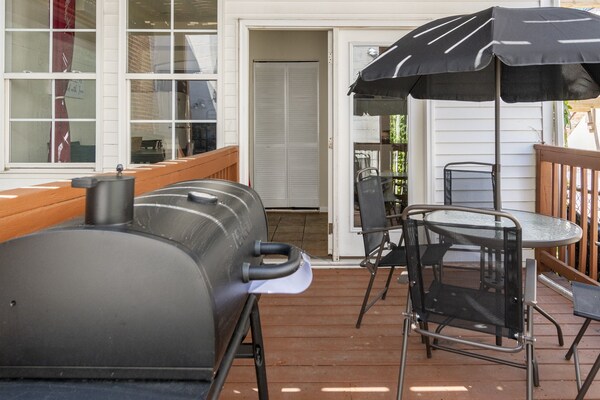 Cozy Apartment At Washington Dc! Sun Filled & Comfortable! - American University, Washington