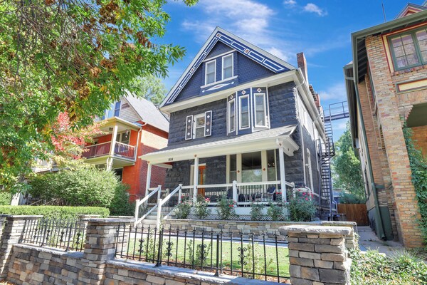 Cozy And Chic 1-bedroom Apartment In Historic Central Denver - Pet Friendly - Denver