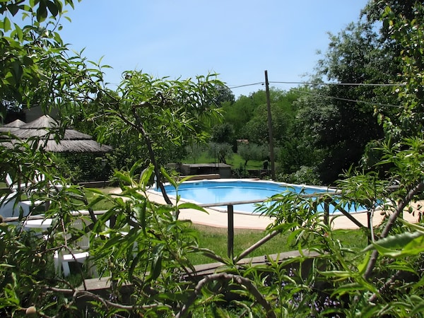 Appartamento 'Della Maremma' Con Piscina E Giardino Condivisi - Capodimonte