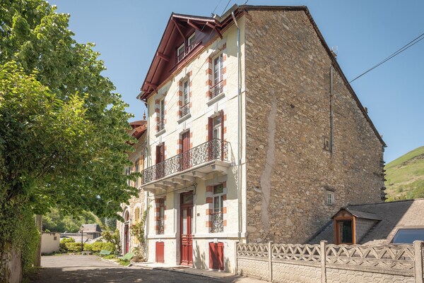 Appartement Cosy Avec Parking  Eaux-bonnes, Proche Gourette & Randonnées Pyrénées - Laruns