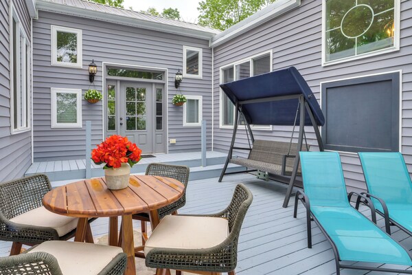 Cozy Couple's Retreat W/ Hot Tub In Smithville! - Smithville, TN