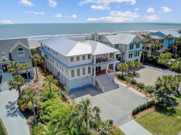 712 Ocean Blvd | New Build + Pool, Game Zone, Oceanfront Beach Access, & Views - Charleston, SC