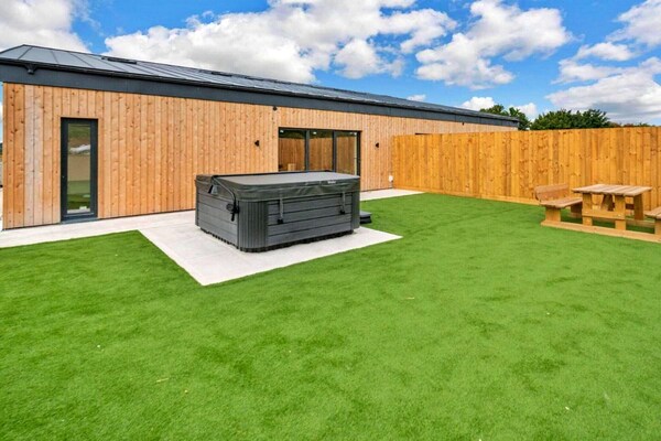 Cottage With Tub In Little Rissington, No Deposit - Bourton-on-the-Water