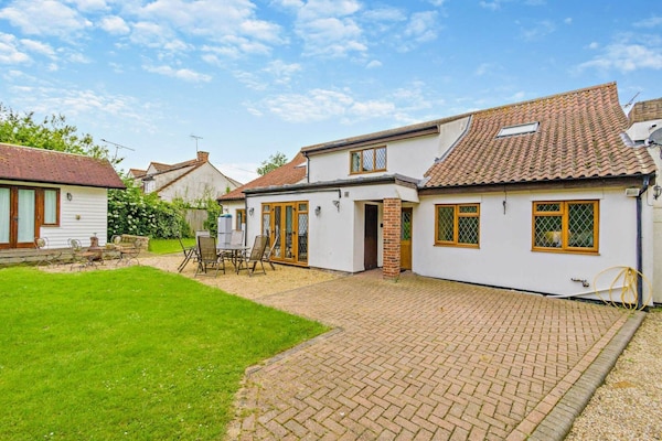 Stunning Countryside For 12 Guests. - Saffron Walden