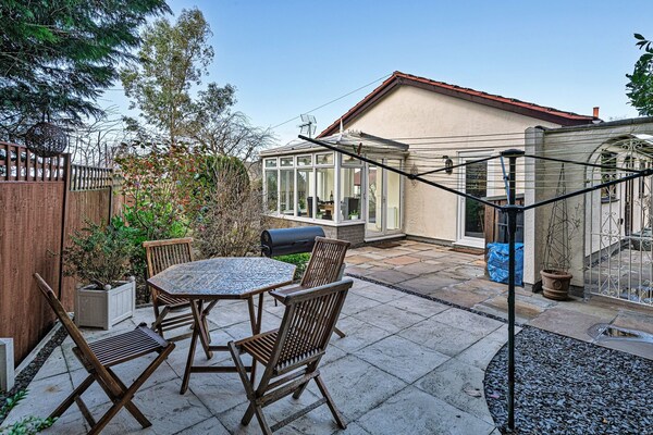 Delightful Bungalow In Dyserth, No Deposit - Prestatyn