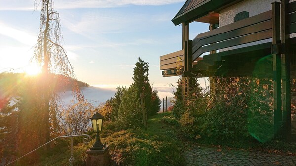 Ferienhaus 'Talblick' Mit Bergblick, Privater Terrasse Und Wi-fi - Bühl