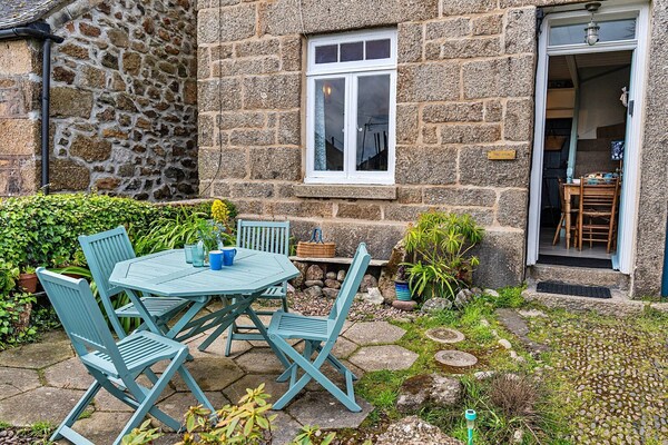 Cottage In Mousehole With Stunning Sea Views - Penzance