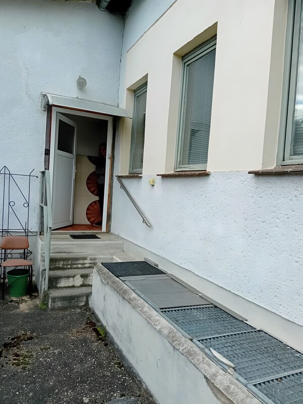 Ferienwohnung 'Löhmigen' Mit Gemeinschaftsgarten Und Wi-fi - Meerane