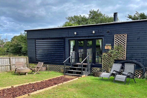 Lodge Near Blackpool Sands, No Deposit - Dartmouth