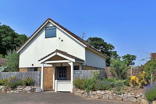 Lodge In Bovey Tracey With Pool & Countryside - Lustleigh