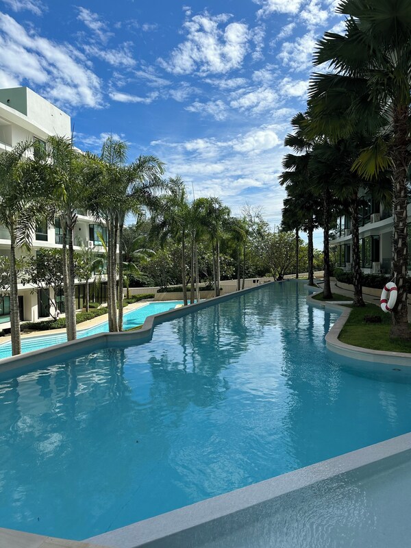 Charming Deluxe Room In 5-star Hotel In Nai Harn With Gym And Kids Water Park - Phuket