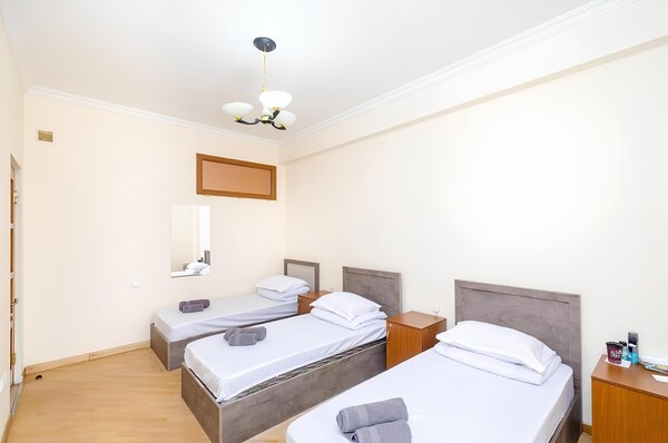 Areva Hostel - Yerevan
