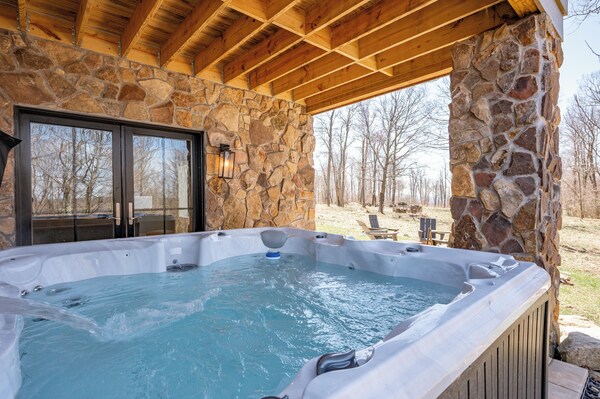 New! Top Of The Rock: A/c, Fireplace, Hot Tub, Fire Pit! - Park stanowy Deep Creek Lake