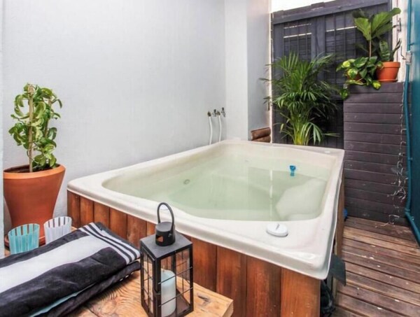 Luxury Apartment - Somerset West