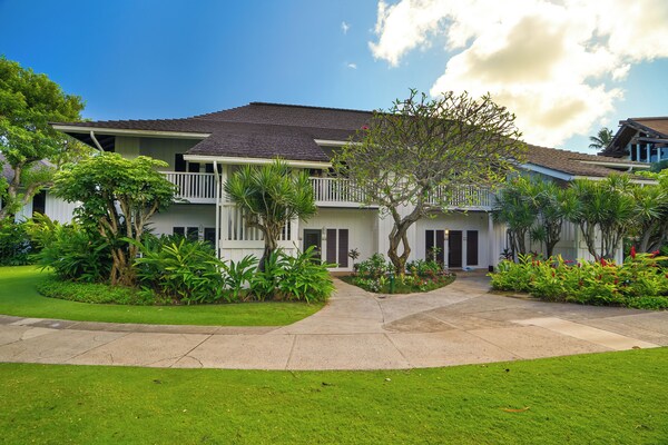 New Renovated April 2025 Charming Apartment In Delightful Kiahuna With Ac, - Kauai, HI