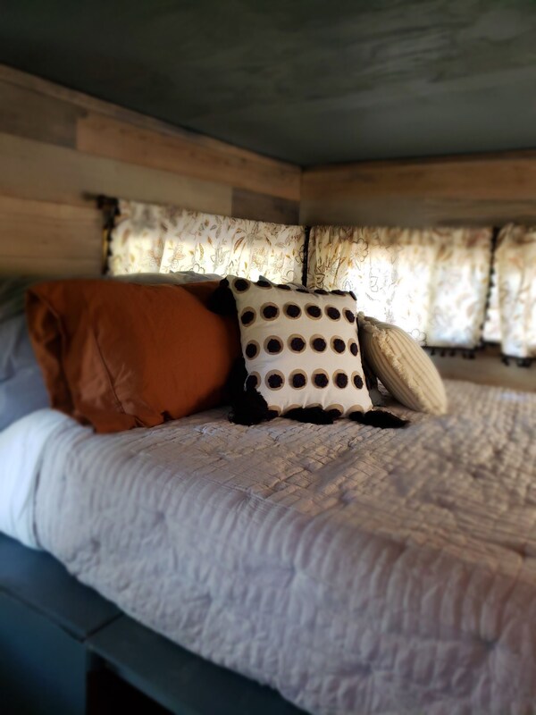 The Bath House, Beautiful Zen Garden Glamping Spot For The Nature Lovers. - League City, TX