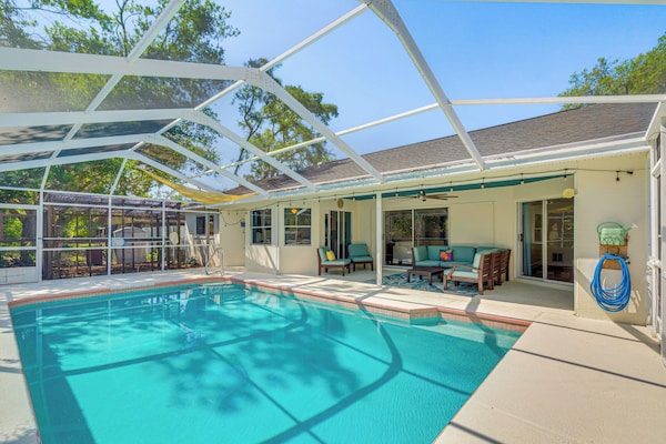 Private Pool & Hot Tub: Spring Hill Oasis - Spring Hill, FL