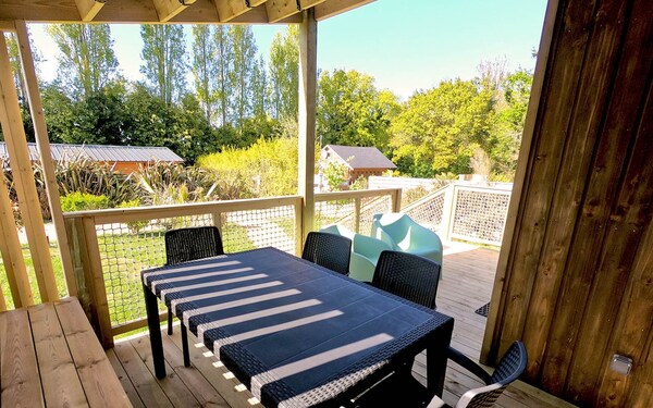 Chalet Balia (35m2 - 3bed - 6pers) At Glamping Terre & Mer - Binic