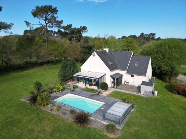 Villa Avec Piscine Chauffée - En Pleine Nature - Kervignac