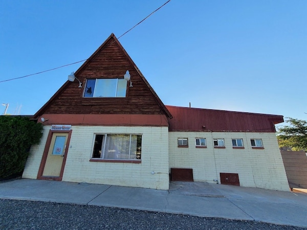 Tiny Home King Room #8a - Page, AZ